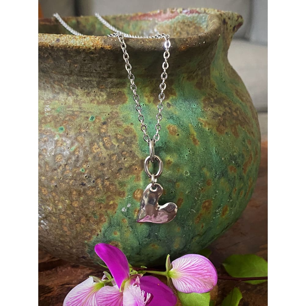 REBEL HEART NECKLACE | Bellaforma Jewelry